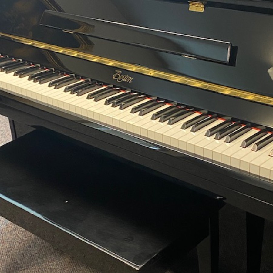 Boston 2000 Model 118 Ebony Polish Console | Farley's House of Pianos ...